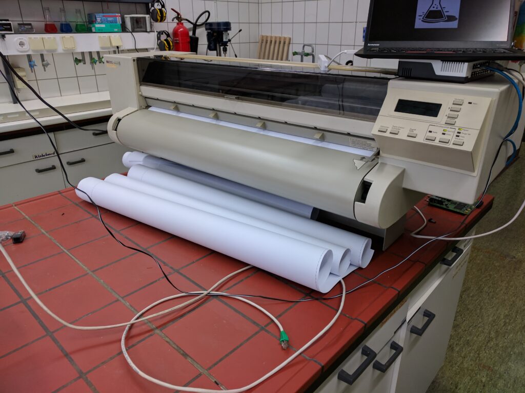 DIN-A0-Plotter: HP DesignJet 600 | Freies Labor Hildesheim DIN-A0-Plotter: HP DesignJet 600 | Freies Labor Hildesheim